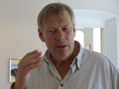 Vogelmaler Lars Jonsson in seinem Museum auf Gotland. – Anja Krieger